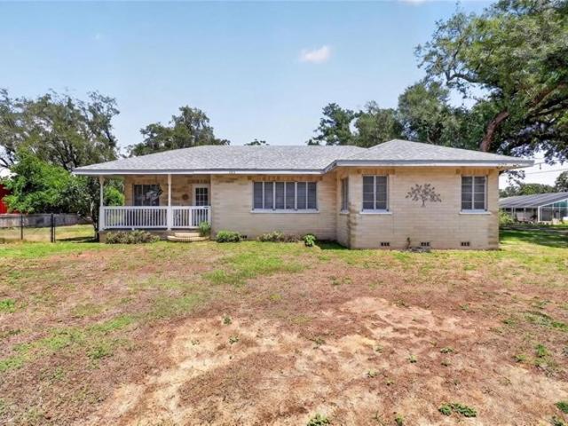103 11th St SE, Winter Haven, FL 33880