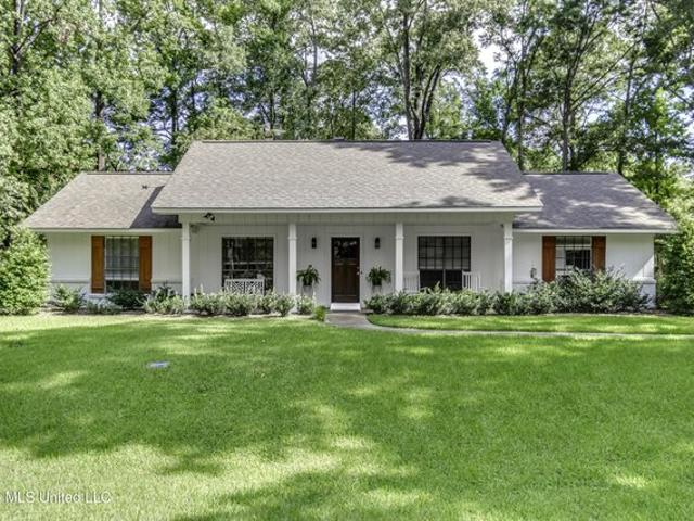 103 Covewood Rd, Brandon, MS 39047