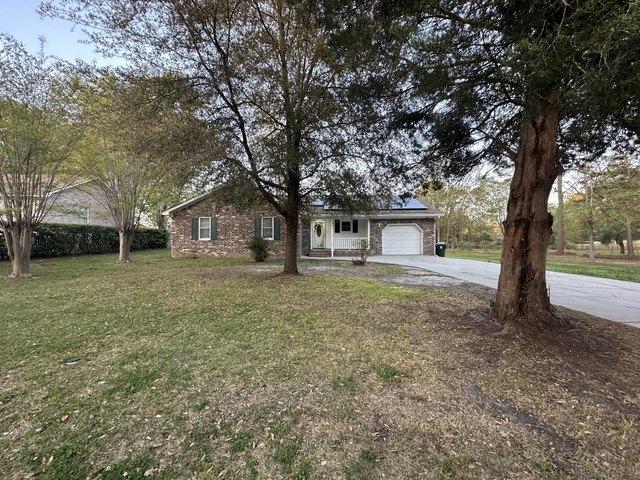 103 Colony Dr, Goose Creek, SC 29445