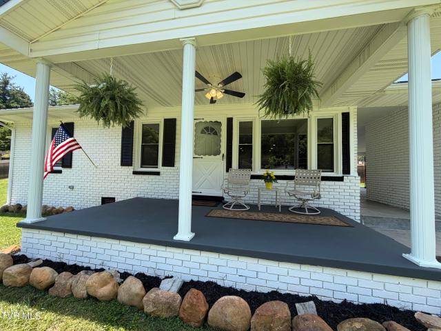 103 Commodore Avenue