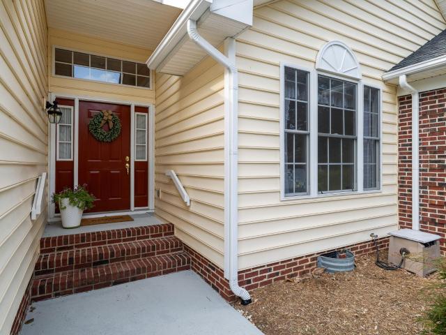 103 Conway Court