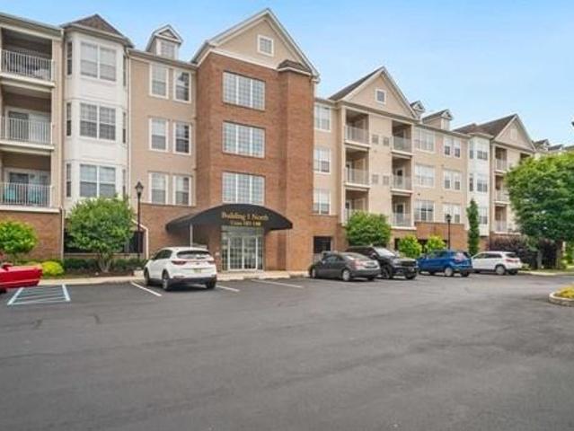 103 Cory Ln, Elmwood Park, NJ 07407