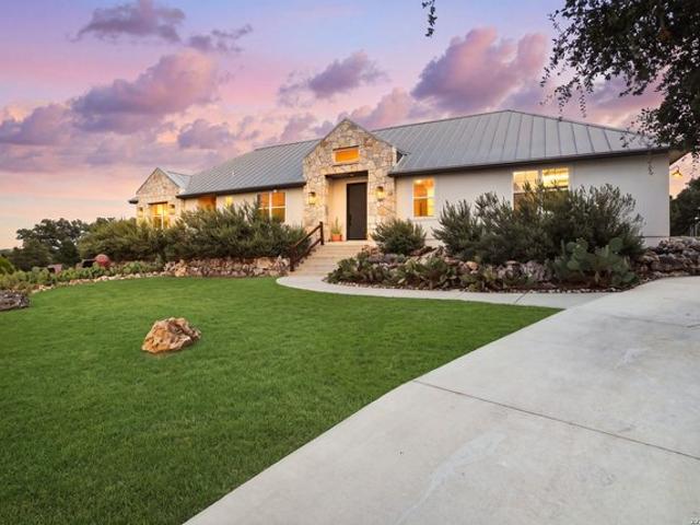 103 Cascada Pt, Spring Branch, TX 78070