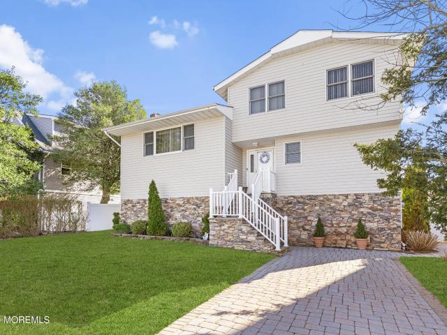 103 Ceylon Ave, Seaside Heights, NJ 08751 | MLS #22607