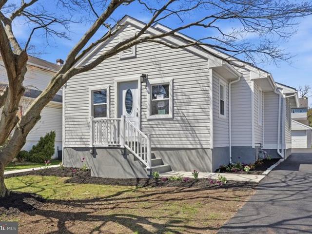 103 Center Ave, Willow Grove, PA 19090