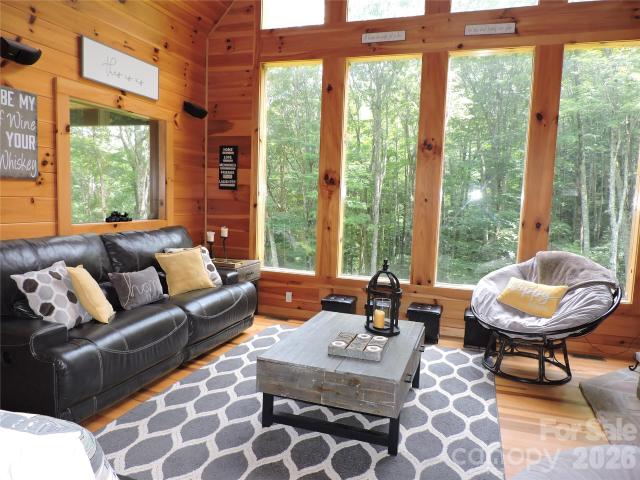 103 Chucks Ln, Bakersville, NC 28705 | MLS #4364 | Compass