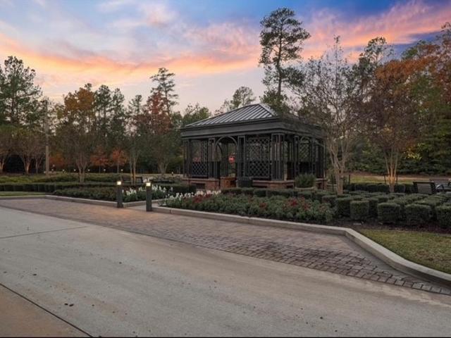 103 Chateau Pines Court