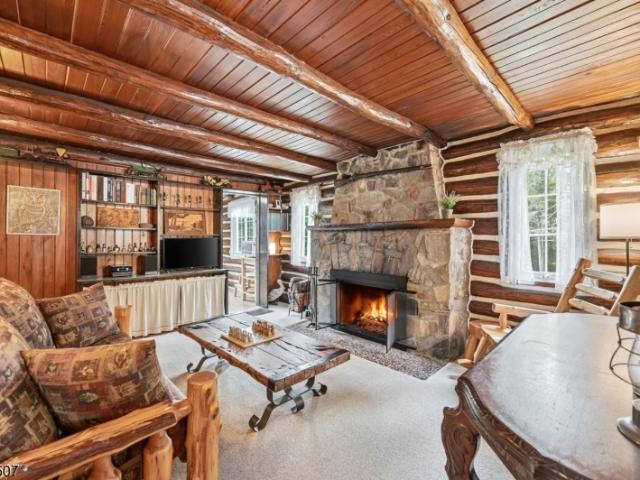 103 Cherry Ridge Rd