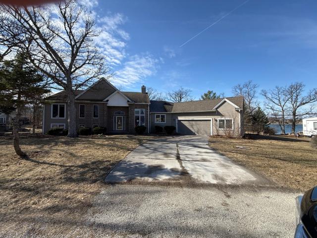103 Chickasaw Lane