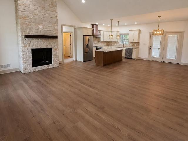 103 Choctaw Trail