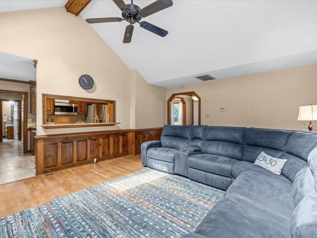 103 Chrisfield CIR