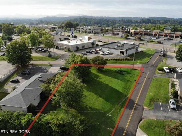103 Circle Ln, Knoxville, TN 37919
