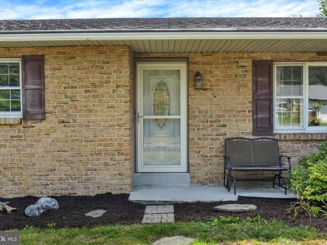 103 Clover Lane