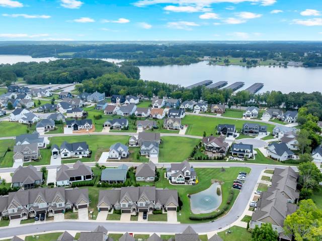 103 Anderton Dr