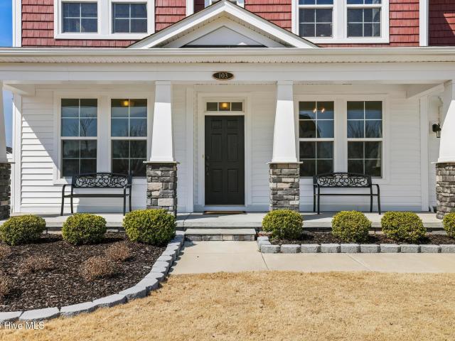 103 Ashbee Court