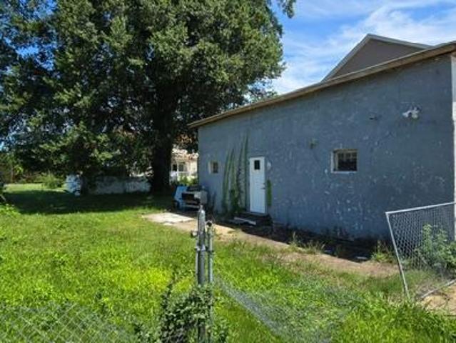 103 Avondale
