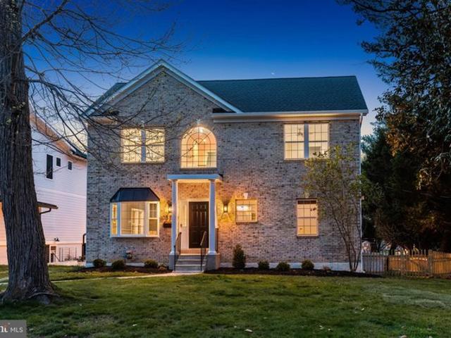 103 Battle St SW, Vienna, VA 22180