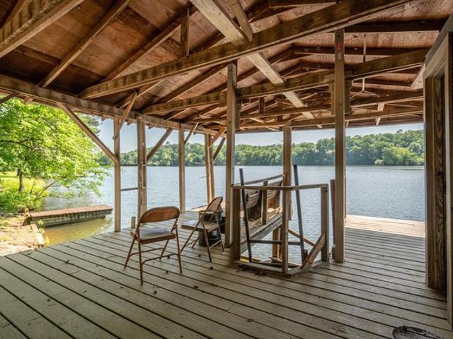 103 Bayshore Dr, Magnet Cove, AR 72104
