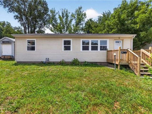 103 Berton Rd, Excelsior Springs, MO 64024
