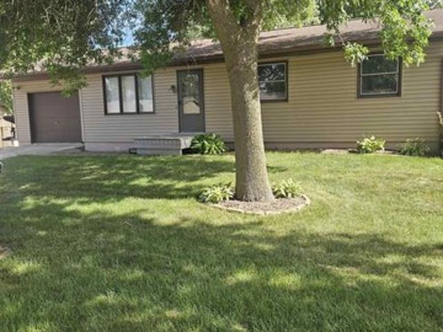 103 Briar Cove Rd, Algona, IA 50511