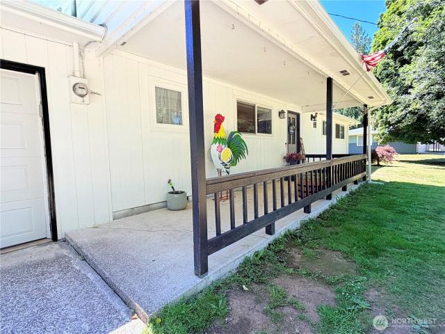 103 Garden Hill Road W
