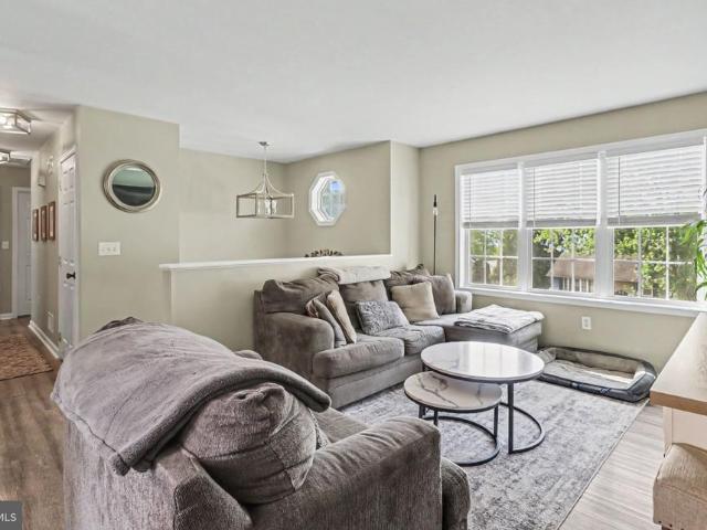 103 Greenwood Drive