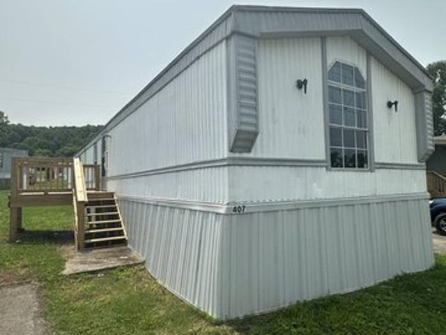 103 Green Acres Ln Unit 407, Oliver Springs, TN 37840