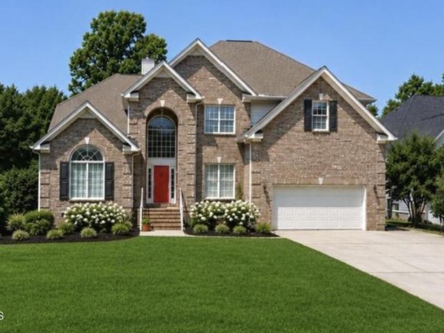 103 Greygate Pl, Cary, NC 27518