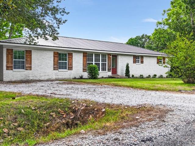 103 Dogwood Ave, Saltillo, MS 38866