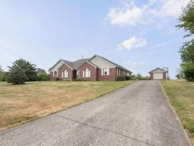 103 Deer Creek Drive, Richmond, KY 40475 651983641