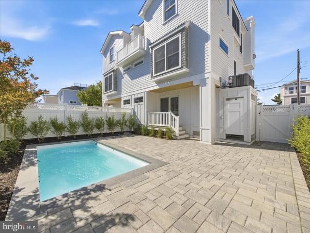 103 E 86Th St, Sea Glass Lane # A