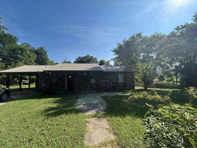 103 E Yelverton St, Tuckerman, AR 72473