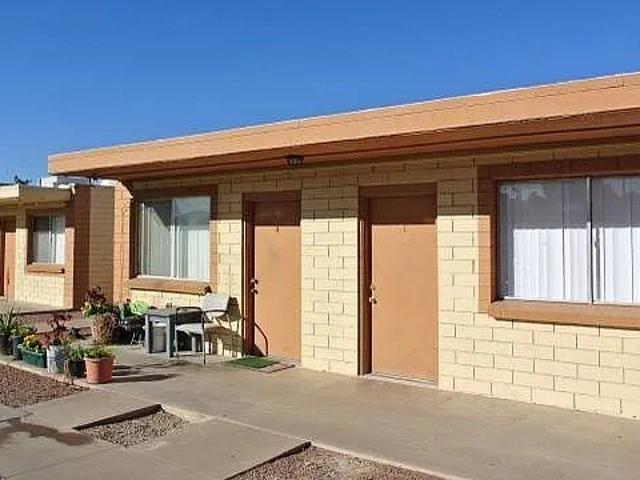 103 E Brinker Dr, Avondale, AZ 85323