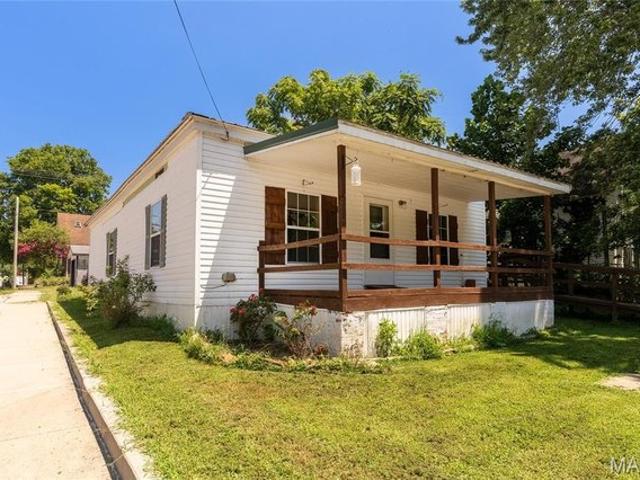 103 E Illinois St, Golconda, IL 62938