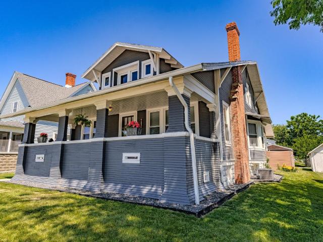 103 E Oxford Street