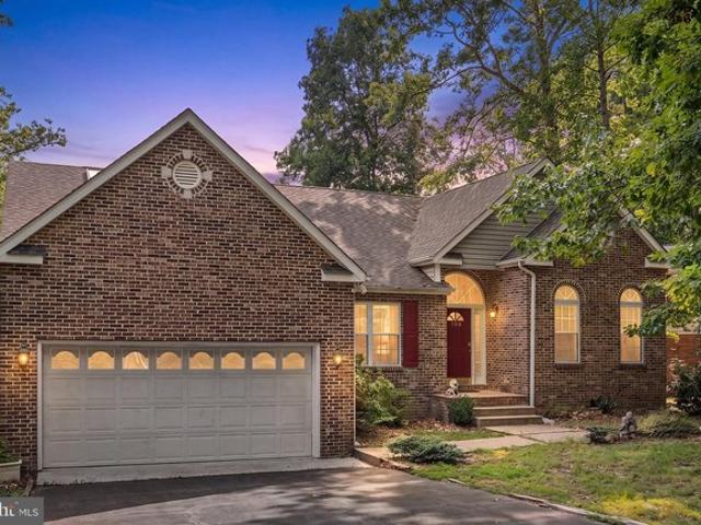 103 Eagle Ct, Locust Grove, VA 22508