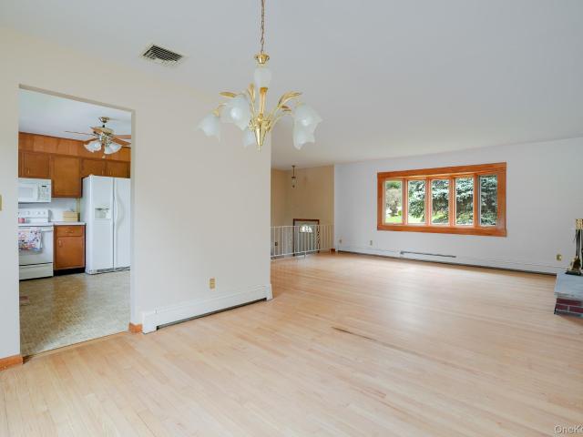 103 Edgehill Drive