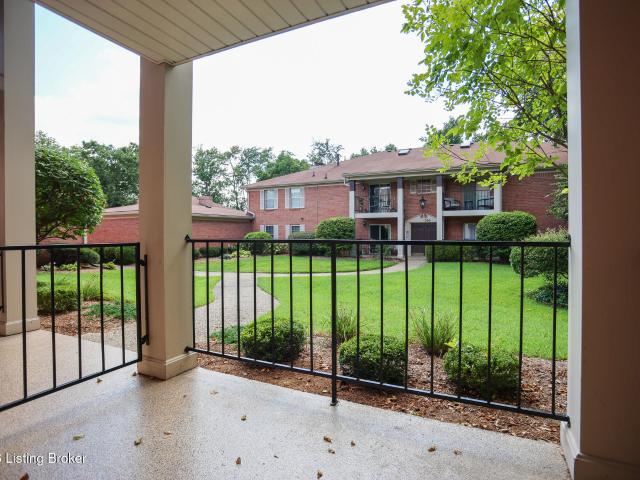 103 Forest Park Rd