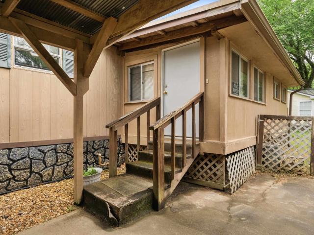 103 Fairwood Circle