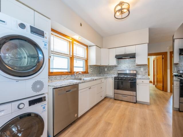 103 Knapp Ave # 2