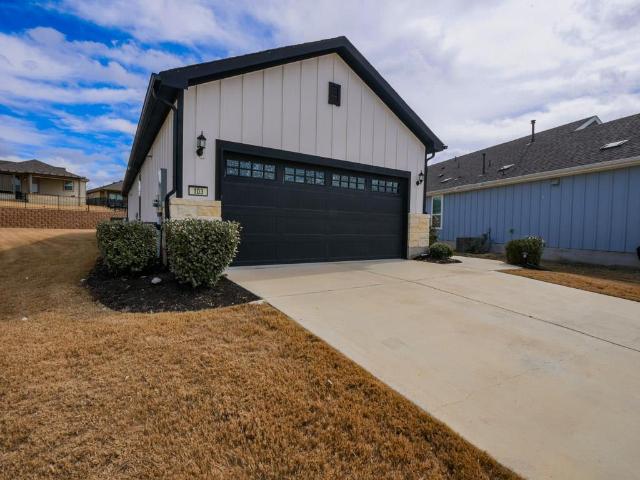 103 Kitty Hawk Rd