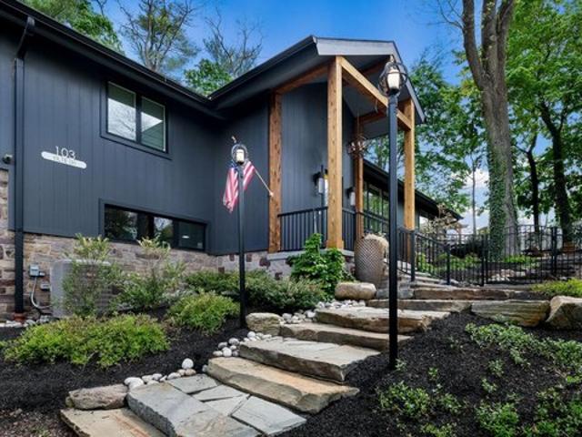 103 Kiltie Dr, New Hope, PA 18938