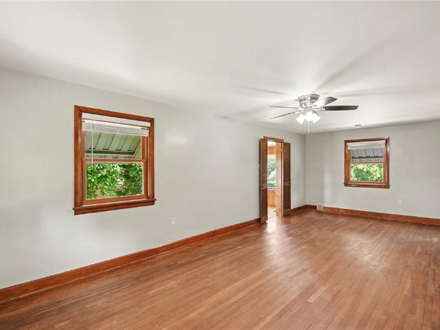 103 Hoover Blvd