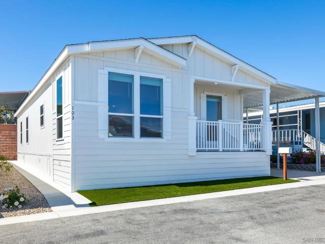 103 Havenview Ln, Oceanside, CA 92056 | MLS #260010 | Compass