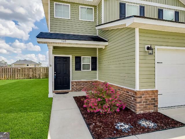 103 Hamlet Court