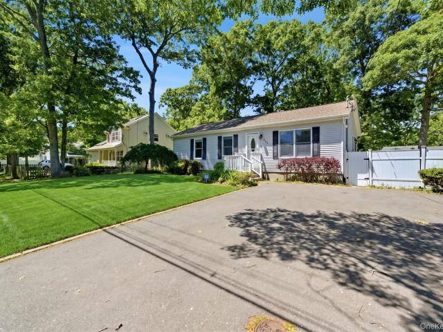 103 Hampton Avenue