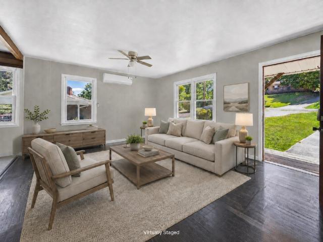 103 Hanks St