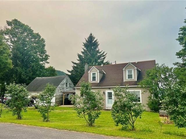 103 High Point Rd, Davenport Center, NY 13751