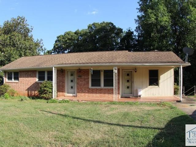 103 Hillcrest Ct, Stuart, VA 24171