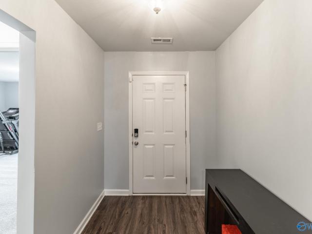 103 Hillis Lane